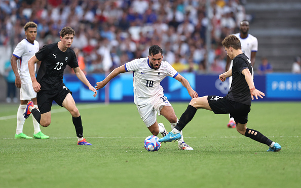 All Whites edged out by England - Kiwi Kids News
